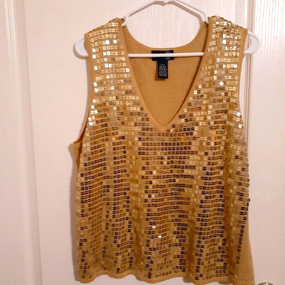 Venezia | Tops | Gold Sequin Tank Top Make Your Offer | Poshmark